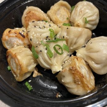 DUMPLING WORLD - Updated April 2025 - 387 Photos & 167 Reviews - 4616 ...