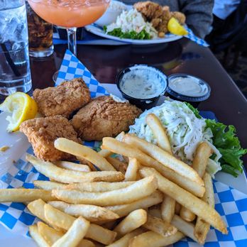 THE FLYING BRIDGE - Updated June 2025 - 284 Photos & 406 Reviews - 220 ...