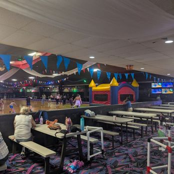 ASTRO SKATE OF BRANDON - Updated January 2026 - 45 Photos & 56 Reviews ...