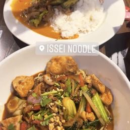 ISSEI NOODLE - Updated December 2025 - 311 Photos & 420 Reviews - 54 W ...