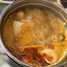 URBAN HOT POT - Updated September 2025 - 334 Photos & 285 Reviews ...