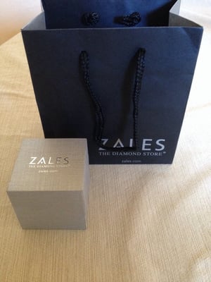 ZALES JEWELERS - 35 Reviews - Jewelry - 116 Sun Valley Mall, Concord ...
