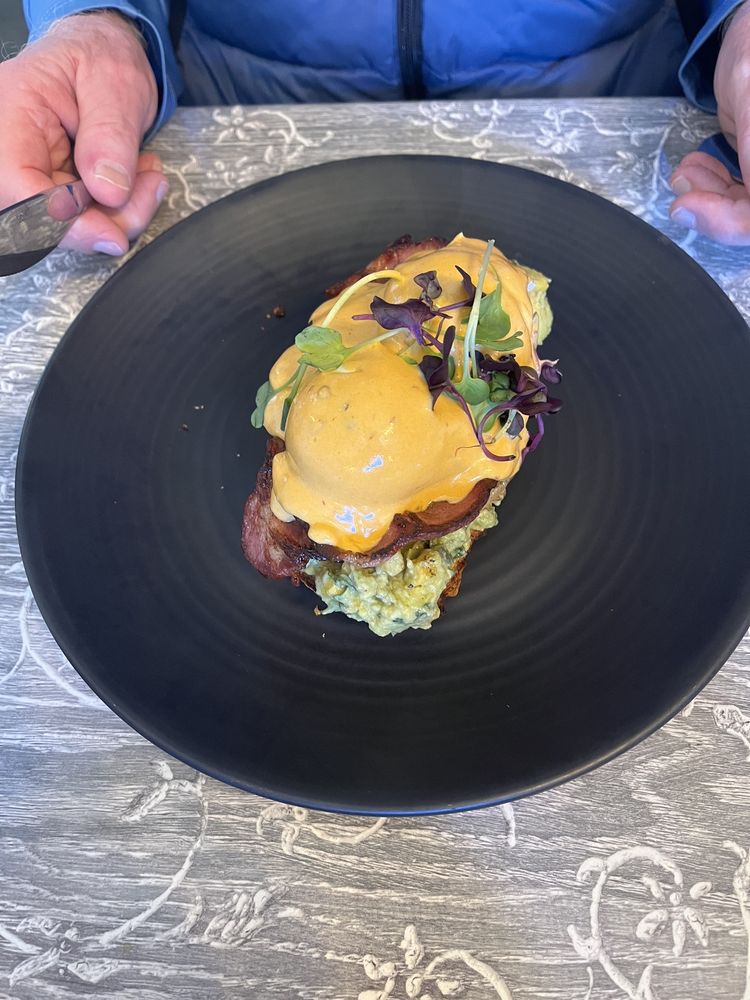 LITTLE POMS - Updated October 2025 - 16 Photos - 294 Kilmore St ...