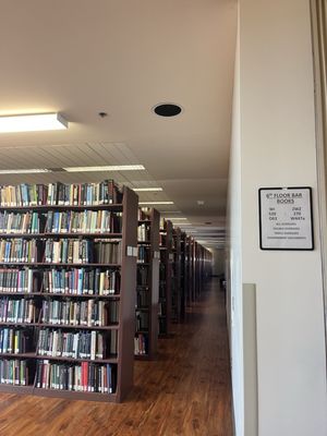 UCI SCIENCE LIBRARY - Updated November 2025 - 20 Photos - 44 Reviews ...