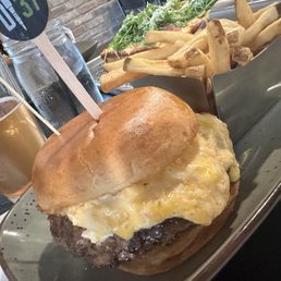 DISTRICT 37 KITCHEN & TAPHOUSE - Updated June 2025 - 154 Photos & 92 ...