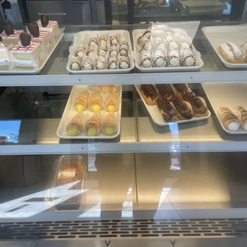 STRAWBERRY BAKERY CAFE - Updated January 2026 - 41 Photos & 18 Reviews - 12904 Gore Rd, Dover ...