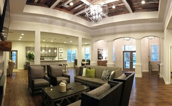 THE RIDGE AT HAMILTON CROSSING APARTMENTS - Updated January 2026 - 35 ...