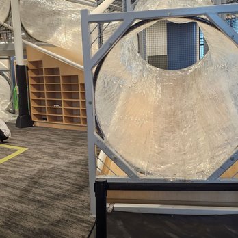 DISCOVERY LAB - Updated December 2025 - 83 Photos & 24 Reviews - 3123 ...