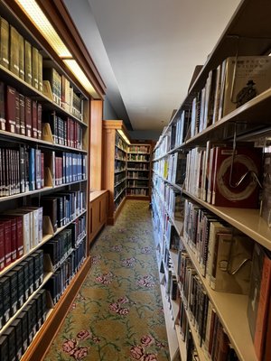 MULTNOMAH COUNTY LIBRARY - Updated December 2025 - 213 Photos & 130 ...