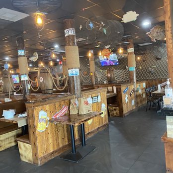 MASTER CRAB - Updated March 2025 - 25 Photos & 40 Reviews - 2414 Del ...