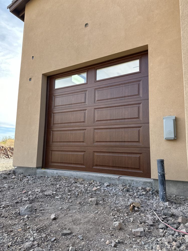 VALLEY OVERHEAD - Updated January 2026 - 2938 S Geronimo Rd, Apache Junction, Arizona - Garage ...