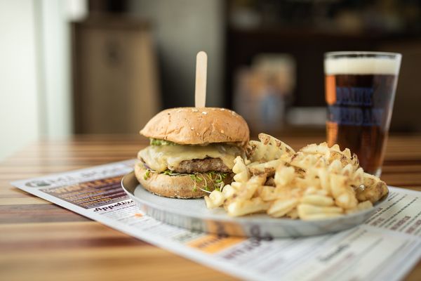 M.L.ROSE CRAFT BEER & BURGERS - SYLVAN PARK - 206 Photos & 467 Reviews ...