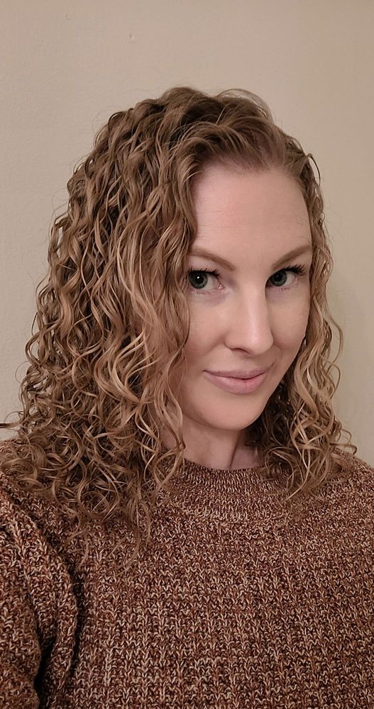 BSY BEE HAIR - Updated September 2025 - 59 Photos - 1422 Everett St ...