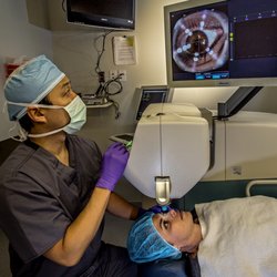 EVERGREEN EYE CENTER - 31 Photos & 81 Reviews - 34719 6th Ave S, Federal Way, WA - Yelp