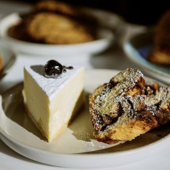 The Best 10 Cafes near Rockefeller Center in New York, NY - Yelp