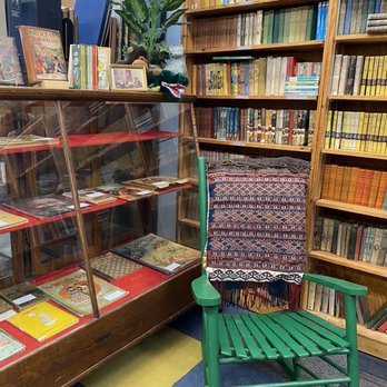 ATLANTA VINTAGE BOOKS - Updated August 2025 - 91 Photos & 70 Reviews ...