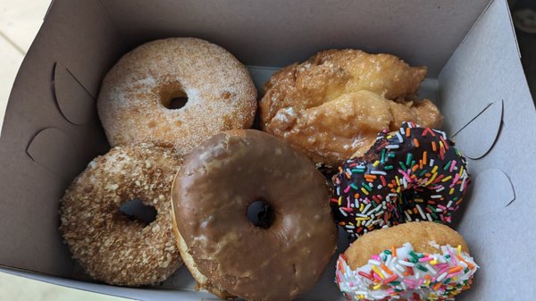 DONUT PLUS - Updated January 2025 - 31 Photos & 55 Reviews - 8242 Tampa Ave, Reseda, California ...