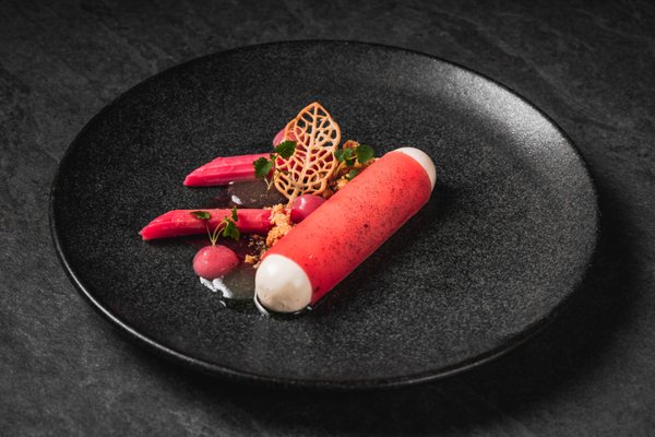 PODIUM RESTAURANT BAR AND LOUNGE @ THE HILTON - Updated December 2024 ...