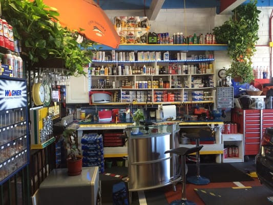 COMMUNITY AUTO CENTER - Updated October 2025 - 43 Photos & 238 Reviews ...