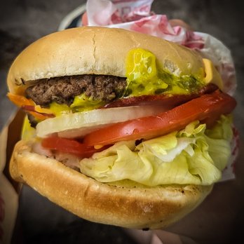 DILALLO - Updated July 2025 - 47 Photos & 11 Reviews - 1840 Rue Jean ...