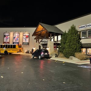 ADDISON ICE ARENA - Updated May 2025 - 13 Photos & 20 Reviews - 475 S ...