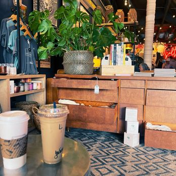 SALT - Updated May 2024 - 149 Photos & 156 Reviews - 1500 SE E Devil's ...