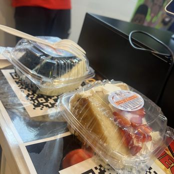 SWEET RED PEACH - Updated June 2025 - 51 Photos & 36 Reviews - 1020 ...