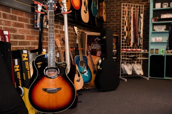 MOORE MUSIC COMPANY - 16 Photos - Musical Instruments & Teachers - 615 ...