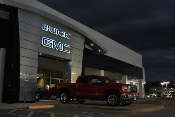 HALL BUICK GMC - Updated December 2025 - 24 Photos & 22 Reviews - 3010 ...