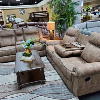 Us furniture near me store