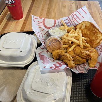 RAISING CANE’S CHICKEN FINGERS - Updated November 2025 - 78 Photos & 69 ...