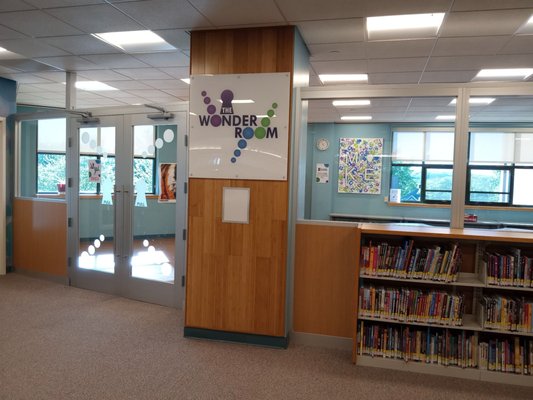 WALLINGFORD PUBLIC LIBRARY - 37 Photos & 22 Reviews - 200 N Main St ...