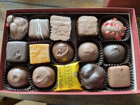 ENSTROM CANDIES - Updated November 2024 - 73 Photos & 55 Reviews - 201 ...