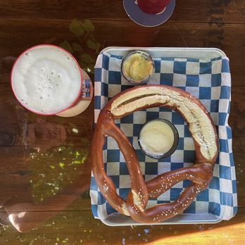 LAGOON BIERGARTEN - Updated June 2025 - 94 Photos & 53 Reviews - 375 ...