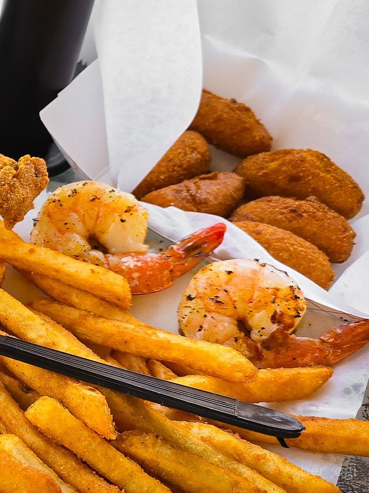 FISH FRENZY - Updated October 2025 - 14 Photos - 3109 University Ave ...