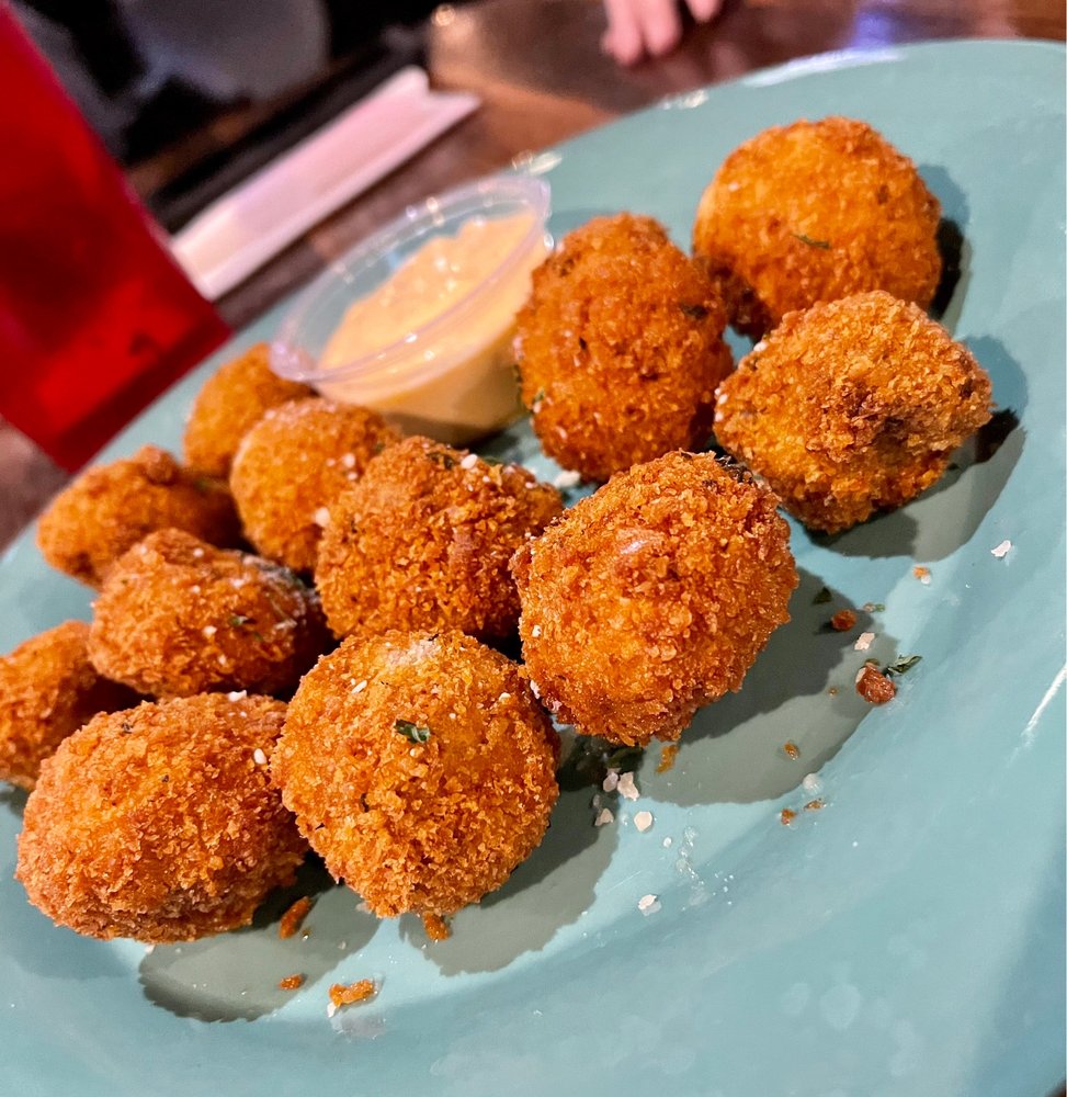 JOHNNY MAC’S RESTAURANT & BAR - 622 Photos & 1014 Reviews - 842 S ...