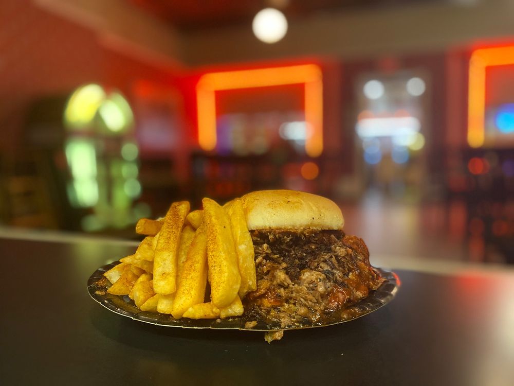 GATES BAR-B-Q - Updated December 2024 - 232 Photos & 350 Reviews - 1325 ...