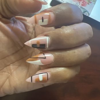 PAMPERED NAILS AND SPA - 825 Photos & 183 Reviews - 42051 10th St W ...