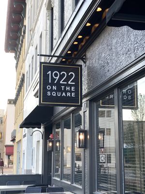 1922 ON THE SQUARE - 46 Photos & 44 Reviews - 10 N Park Pl, Newark ...