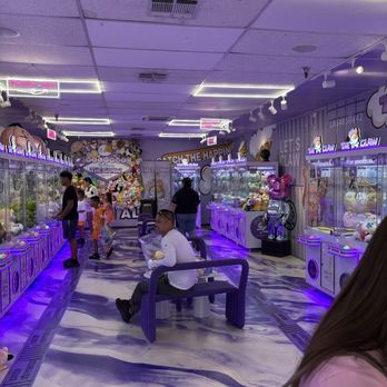 THE CLAW ARCADE - Updated October 2025 - 1256 Photos & 1223 Reviews ...