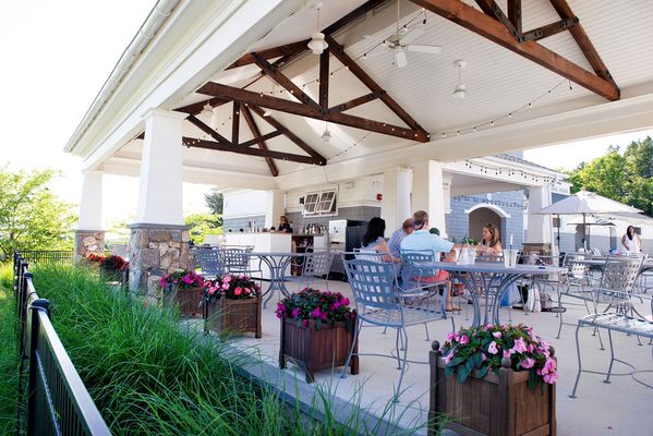 REDDING COUNTRY CLUB - Updated October 2025 - 12 Photos - 109 Lonetown ...