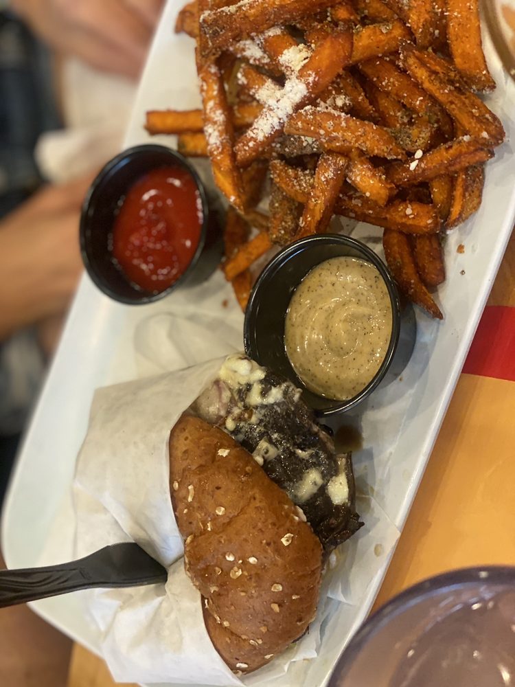 PROUDEST MONKEY - 226 Photos & 269 Reviews - 108 S Main St, Bryan, TX ...