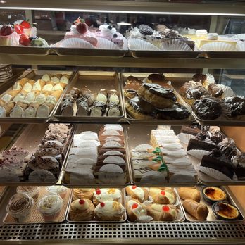 DELILLO PASTRY SHOP - Updated December 2025 - 298 Photos & 216 Reviews ...
