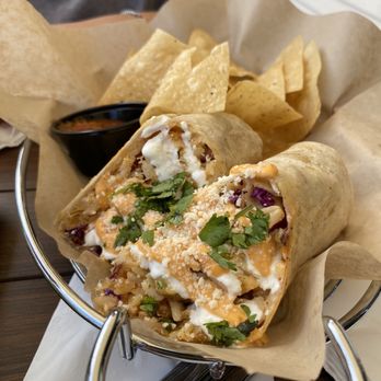 CRAWDADS ON THE LAKE - Updated February 2025 - 295 Photos & 431 Reviews ...