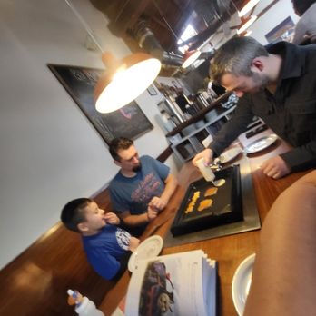 SLAPPY CAKES - Updated April 2025 - 798 Photos & 960 Reviews - 4246 SE ...