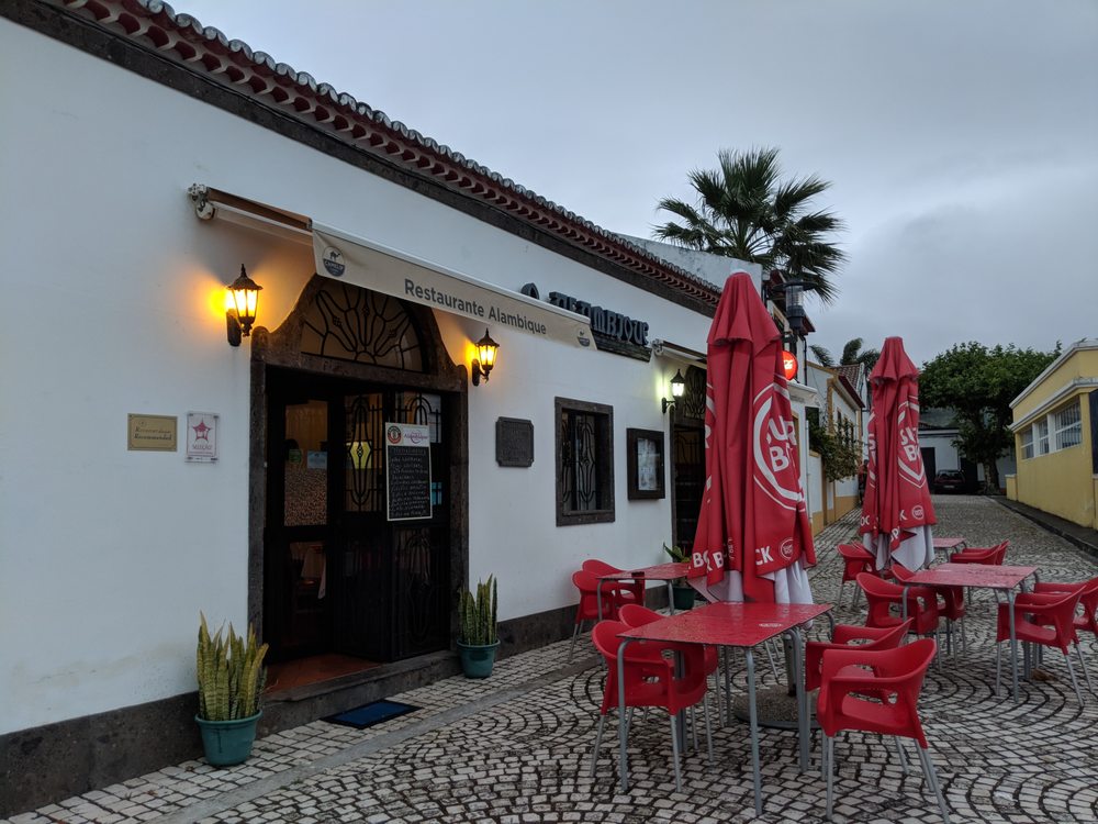 RESTAURANTE O ALAMBIQUE - Updated April 2025 - R. do Alambique, 3 ...