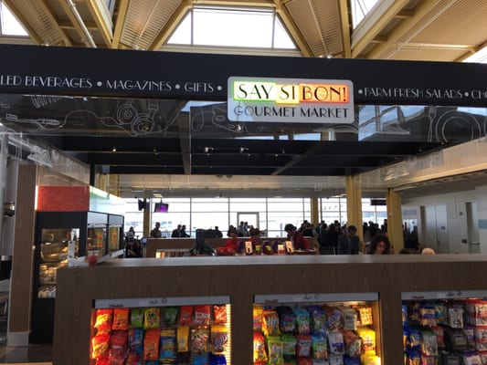 SAY SI BON - Updated December 2025 - 14 Photos - 5 Aviation Cir ...