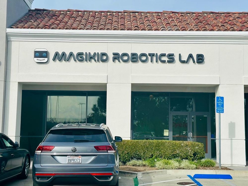 MAGIKID ROBOTICS LAB - 7835 Highlands Village Pl, San Diego, California ...