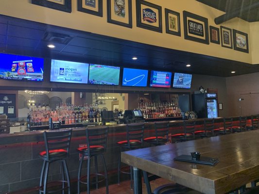 IRON GRILL - Updated January 2025 - 42 Photos & 81 Reviews (3.4 ⭐️ ...