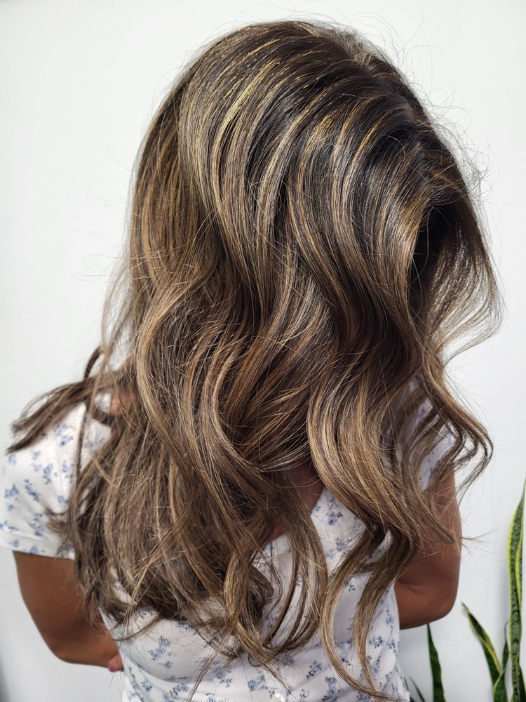 SALON OCEANA - Updated September 2024 - 13 Photos - 4409 Sun N Lake ...